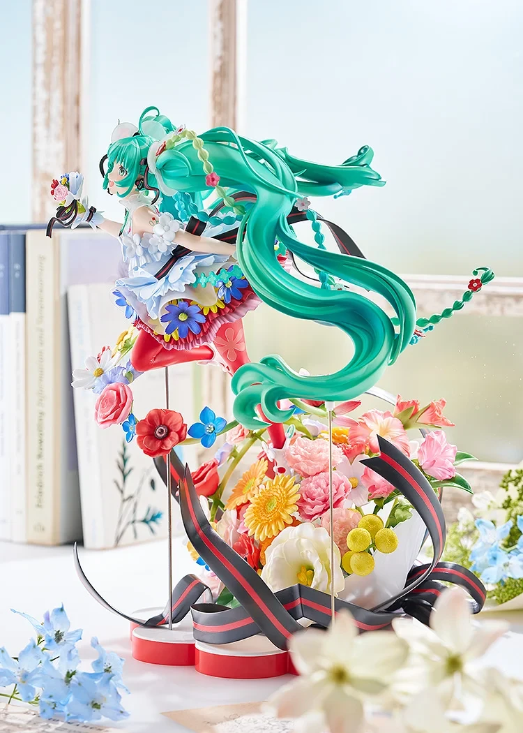 New Hatsune Miku statue is based on her official 2025 JAPAN LIVE TOUR artwork