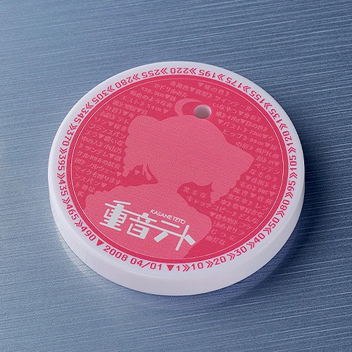 New Kasane Teto Nendoroid comes with a baguette and a beer