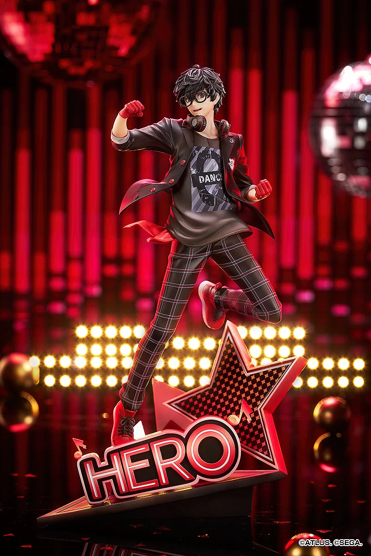 Persona 3 and 5's protagonists are the stars of a new pair of statues ...