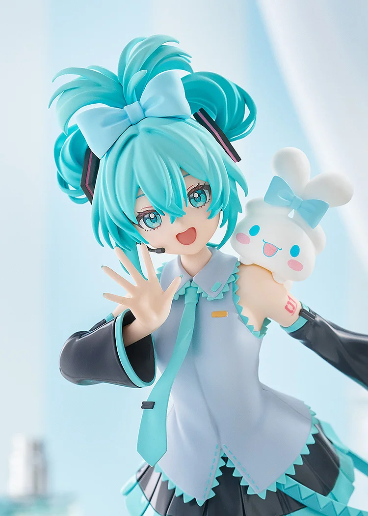 Orders Open for Adorable New Hatsune Miku x Cinnamoroll Statue
